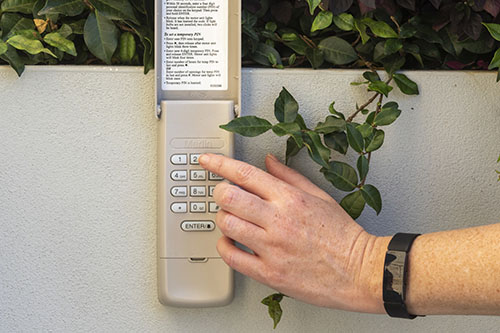 How the Merlin Wireless Security Keypad makes life easier - Merlin AU